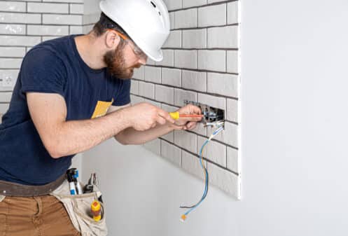 How to Troubleshoot a Dead Outlet | Pipe Works Services